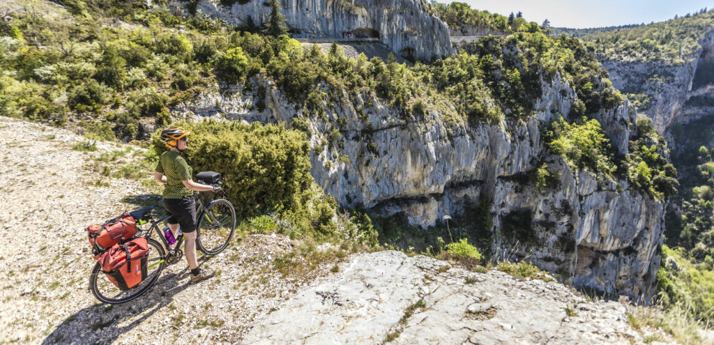 Trektochten op de Via Rhône en Venaissia en de Méditerranée à vélo ...